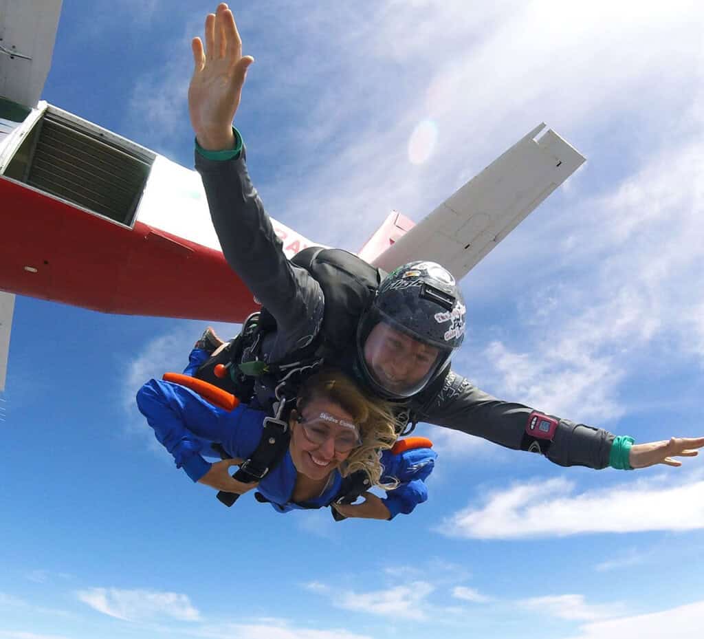 Experience Tandem Skydiving Near Irvine | Skydive Elsinore